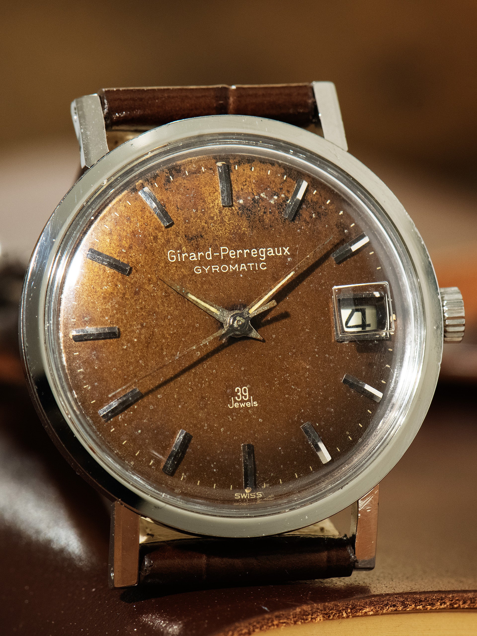 Tropical 1960s Girard Perregaux Gyromatic '39 Jewels' Gilt Dial