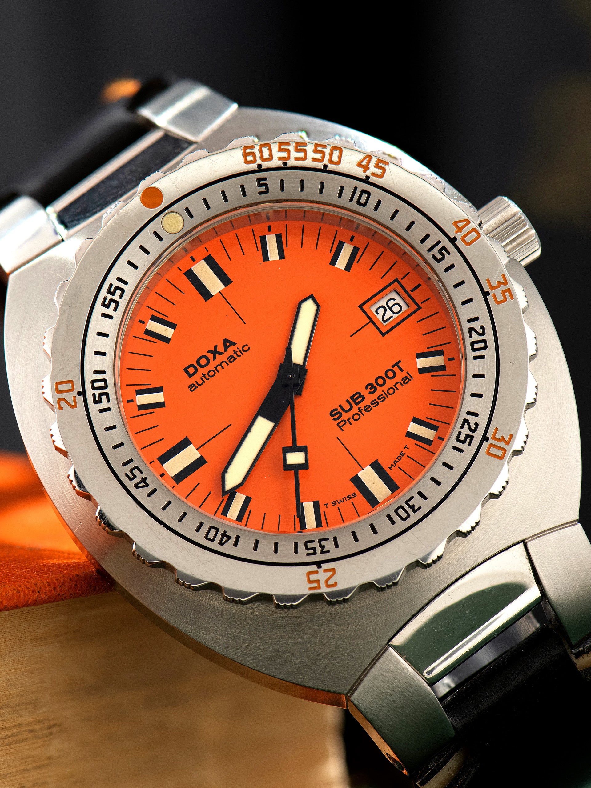 2002 DOXA Sub 300T Professional (Ref. 30010)