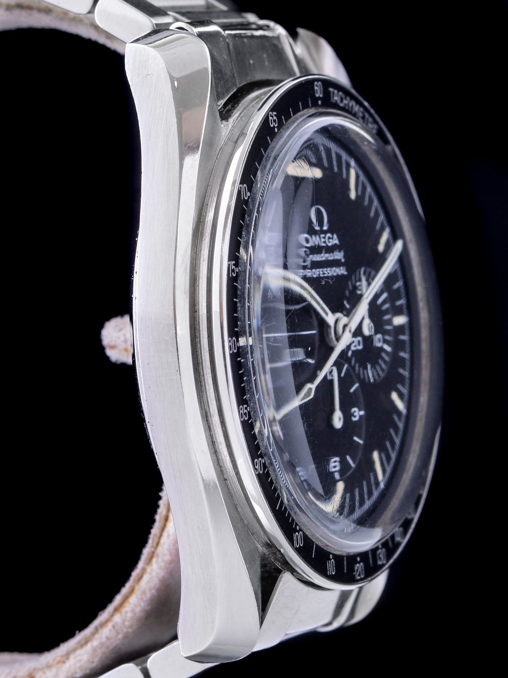 1972 OMEGA Speedmaster Professional 145.022-69 "Straight Writing"