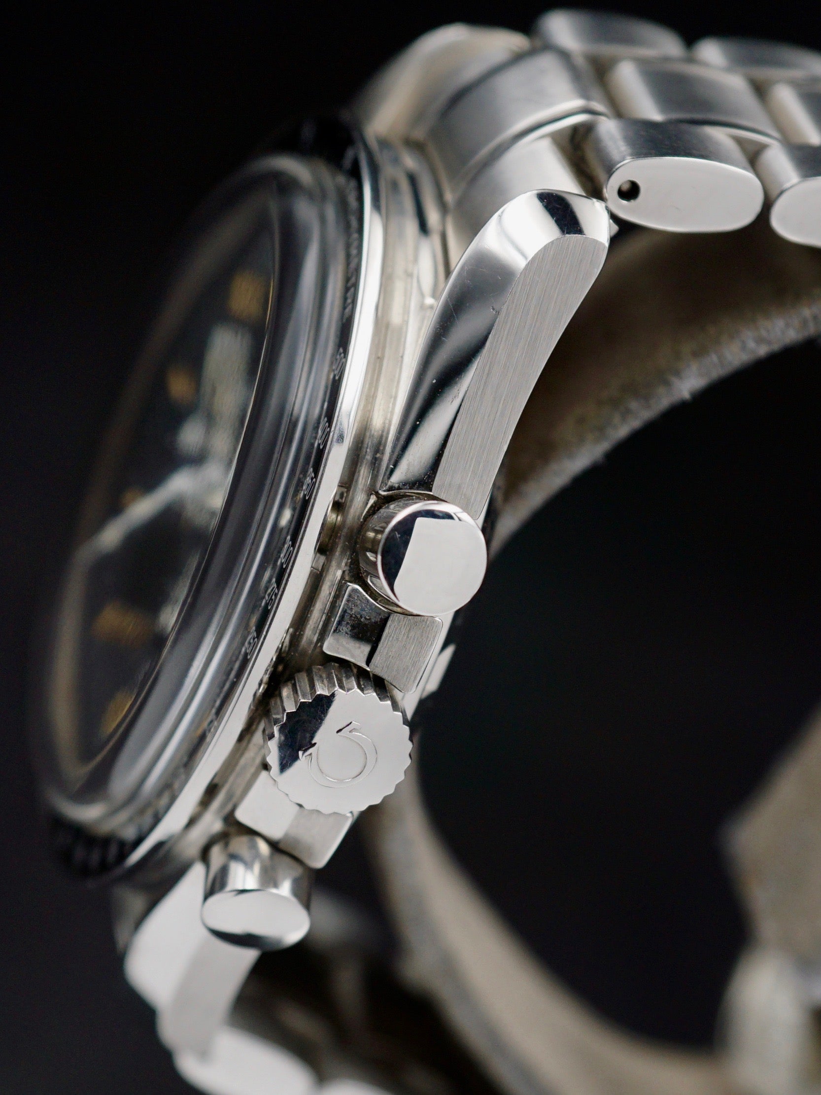 1997 OMEGA Speedmaster Professional (Ref. 3572.50) "Sapphire Case Back