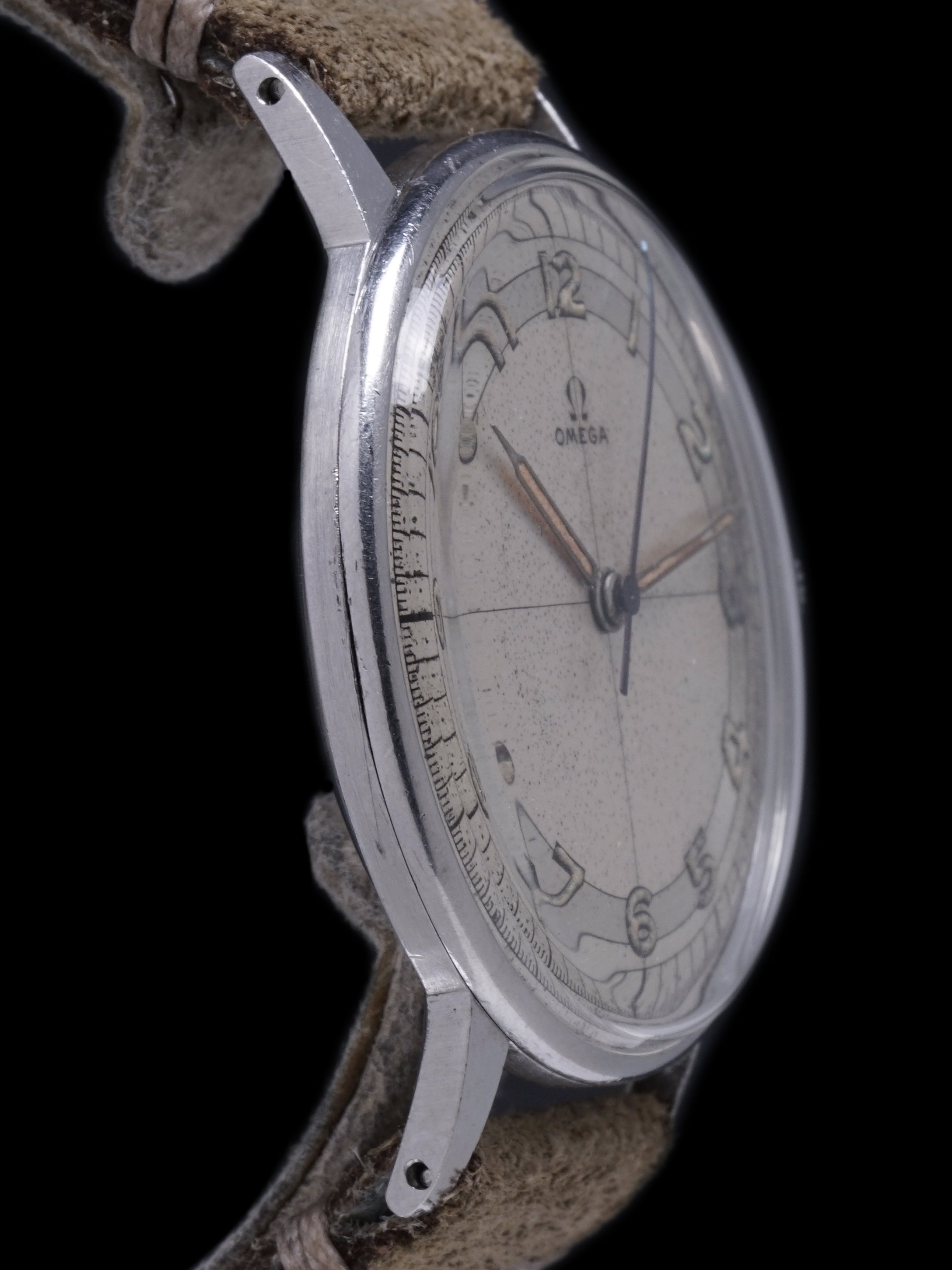 1944 Omega Jumbo (Ref. 2325/5) "Radial Dial" Cal. 30T2
