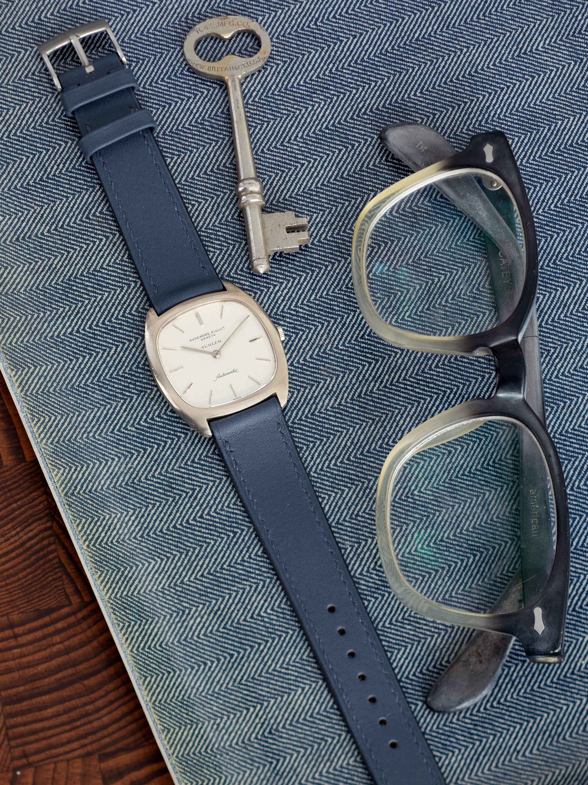 Barenia Leather Watch Strap - Navy